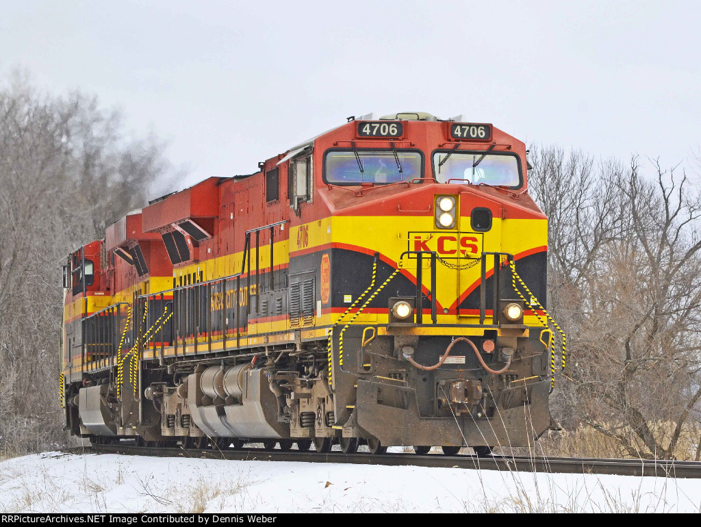 KCS 4706, ICE's Marquette Sub.